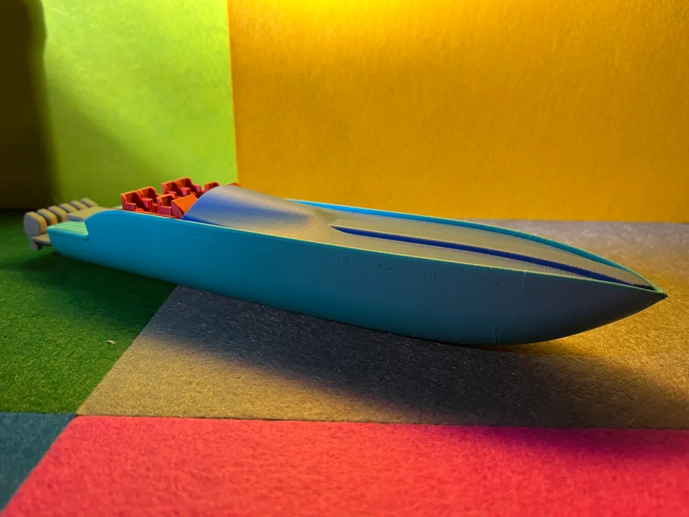 HO Train Scale Cigarette Boat 55' - Free 3D Print Model - MakerWorld