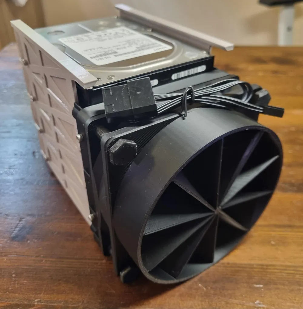 4 X 3.5'' HDD Tray 4-bay Disk Stack by maker.bamboo MakerWorld ...