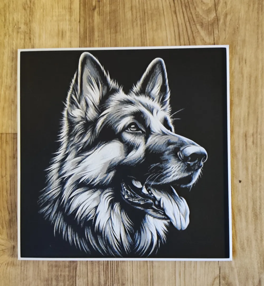 German Shepherd hueforge by Fantomas - MakerWorld