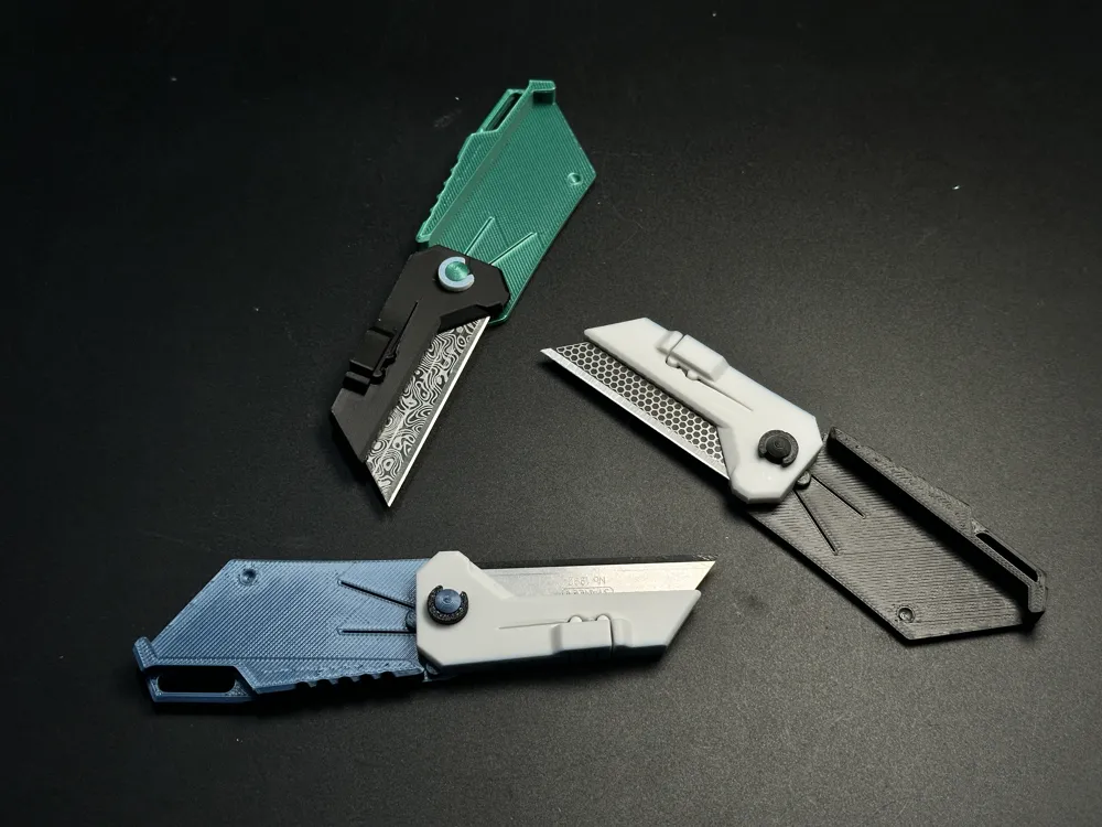 Innovative Self-Locking Folding Utility Knife by Trent Studio MakerWorld: Download Free 3D Models