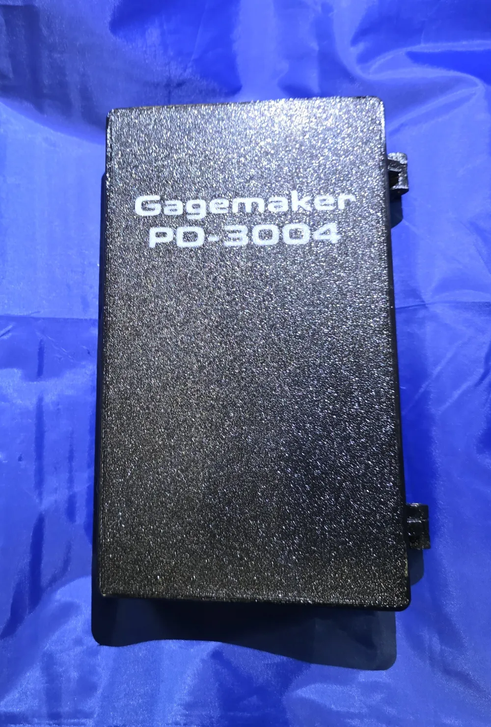 Gagemaker PD-3004 pit depth gauge case with latch by Lucite MakerWorld ...