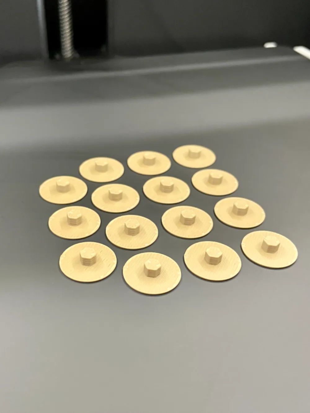 IKEA Screw Cap Hex 4mm, 1,5mm thickness by UBEXHH - MakerWorld