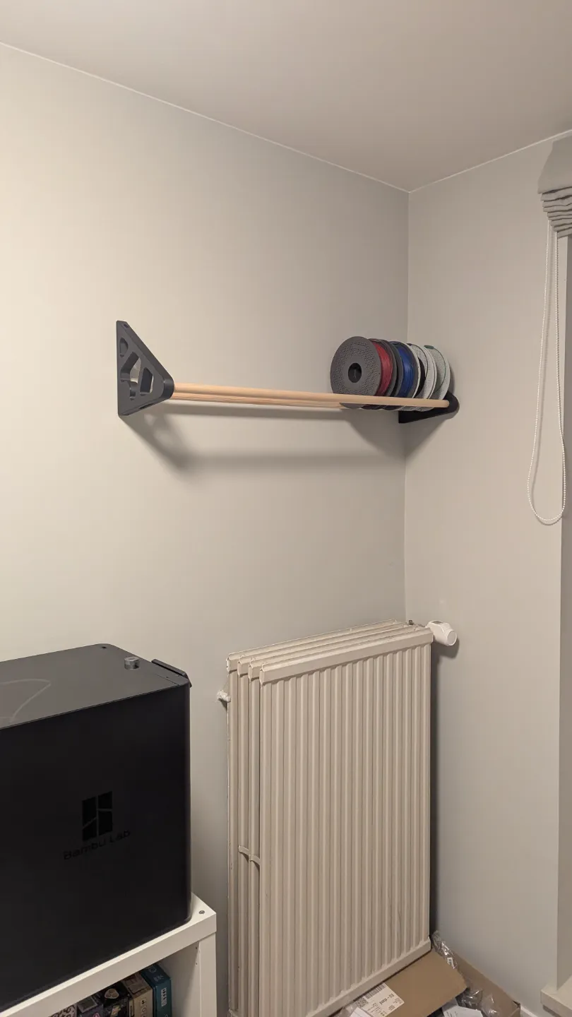 Filament Rack with Wooden Dowels Remixed by 0phoff - MakerWorld