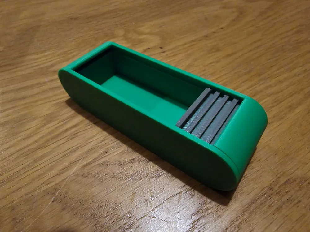 Small sliding cover box by Josh MakerWorld: Download Free 3D Models