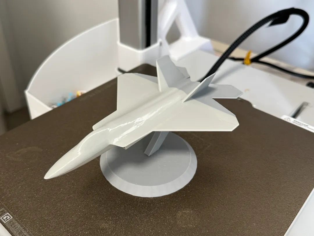 F22 Fighter Jet Model (Smooth Version) by Dream Designer - MakerWorld