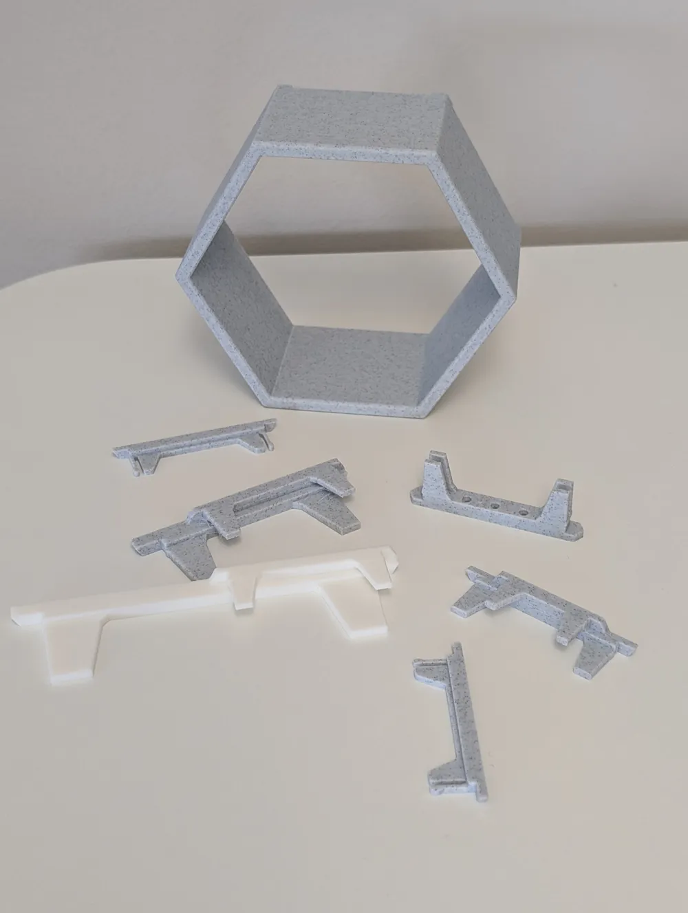 Mezzo Hexo Shelf by Daniele MakerWorld: Download Free 3D Models