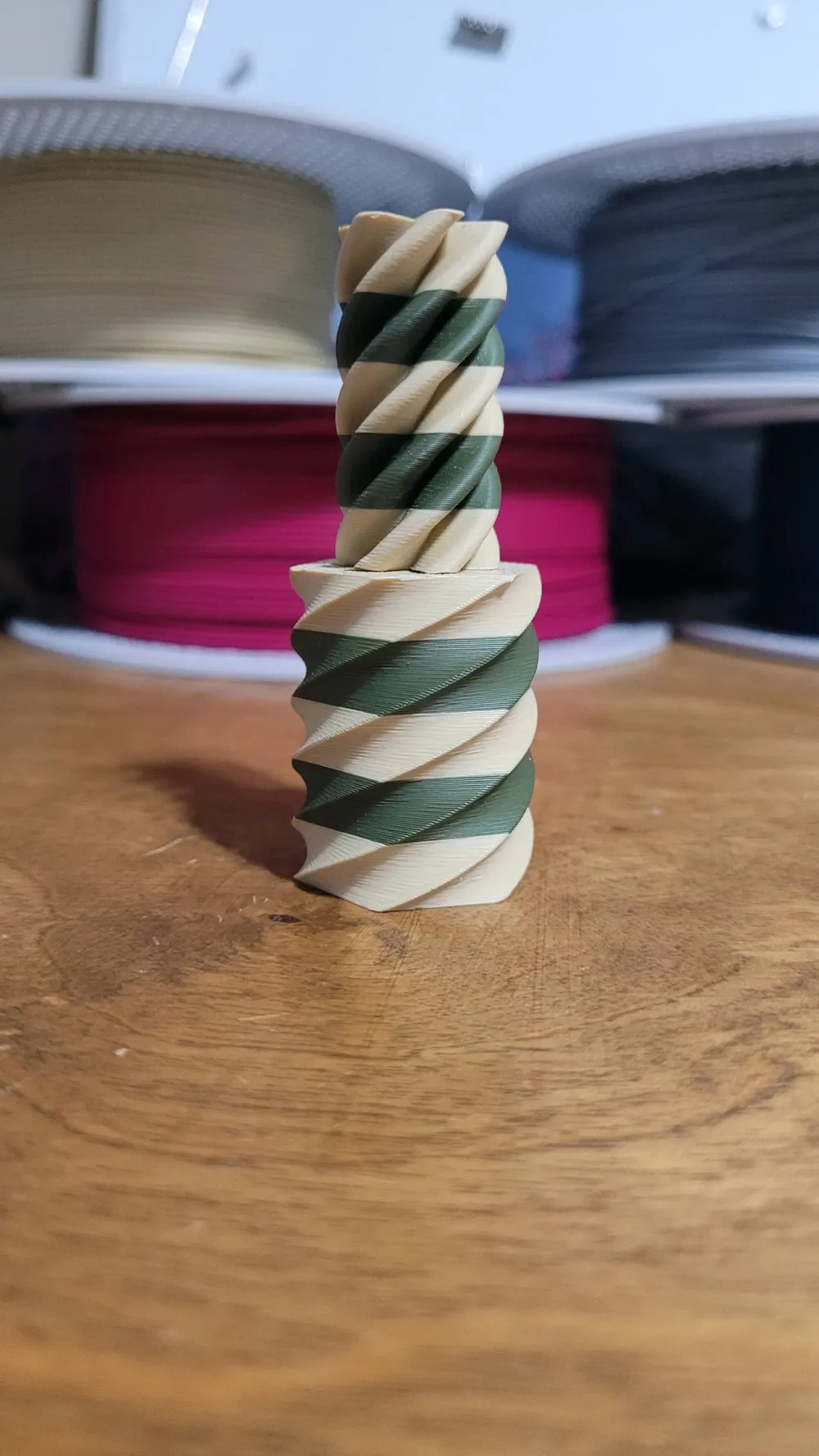 Hexagon vortex fidget v1 - Free 3D Print Model - MakerWorld