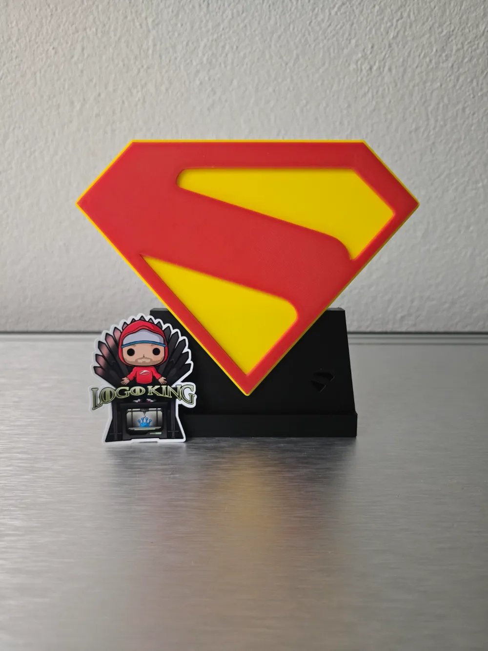 New Superman Logo Sign 2025 with Stand by Logo King - MakerWorld
