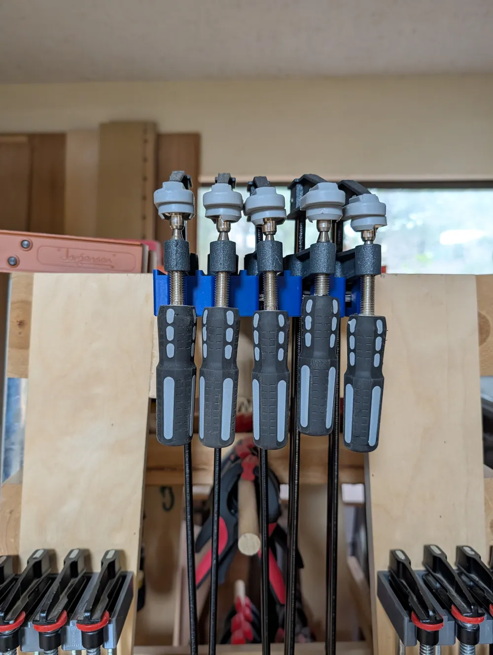 Clamp Rack for Harbor Freight Pittsburgh Bar Clamp - Free 3D Print ...