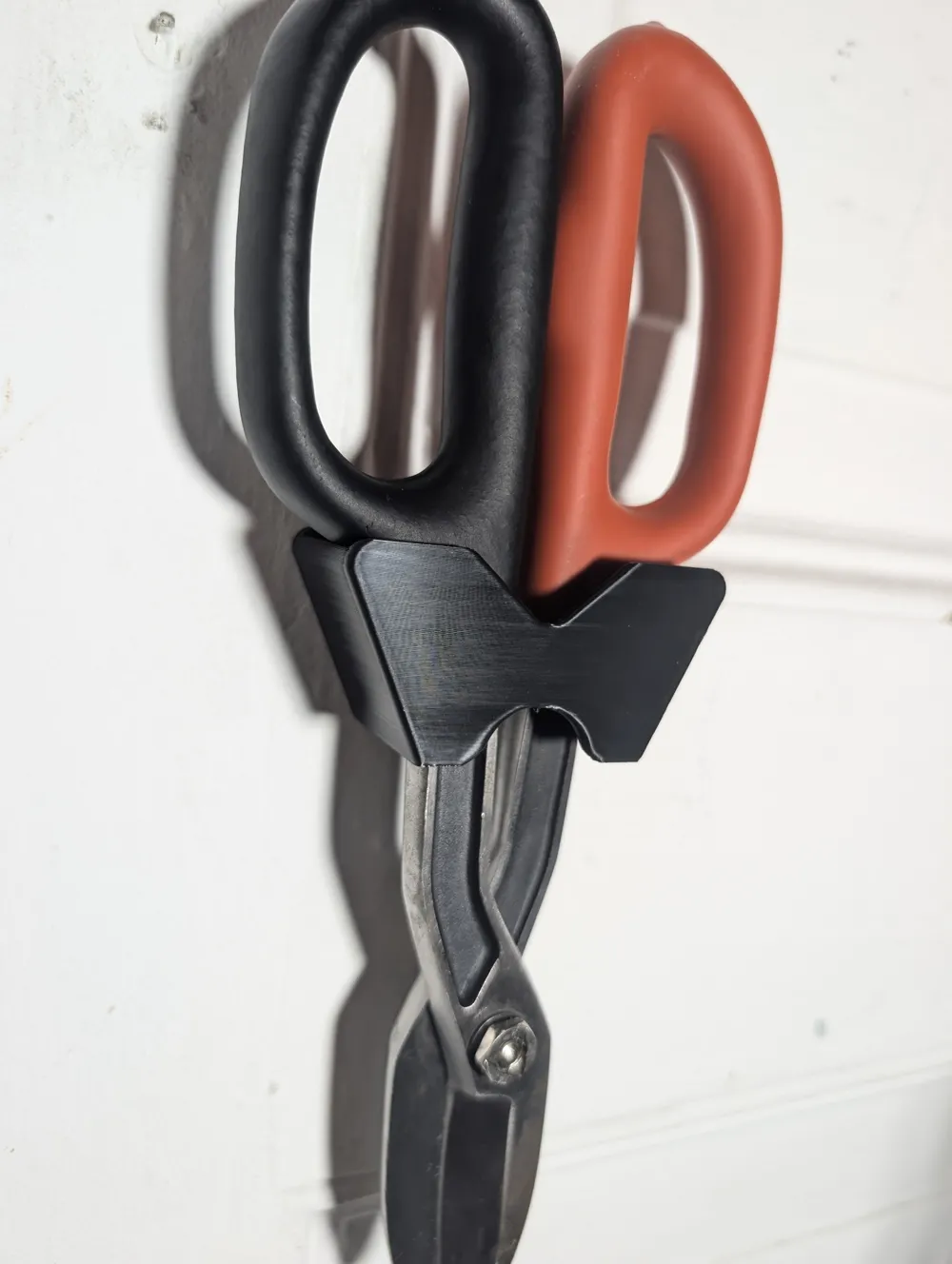 Universal Scissor, Plier, and Snips Holder by mshy MakerWorld: Download ...