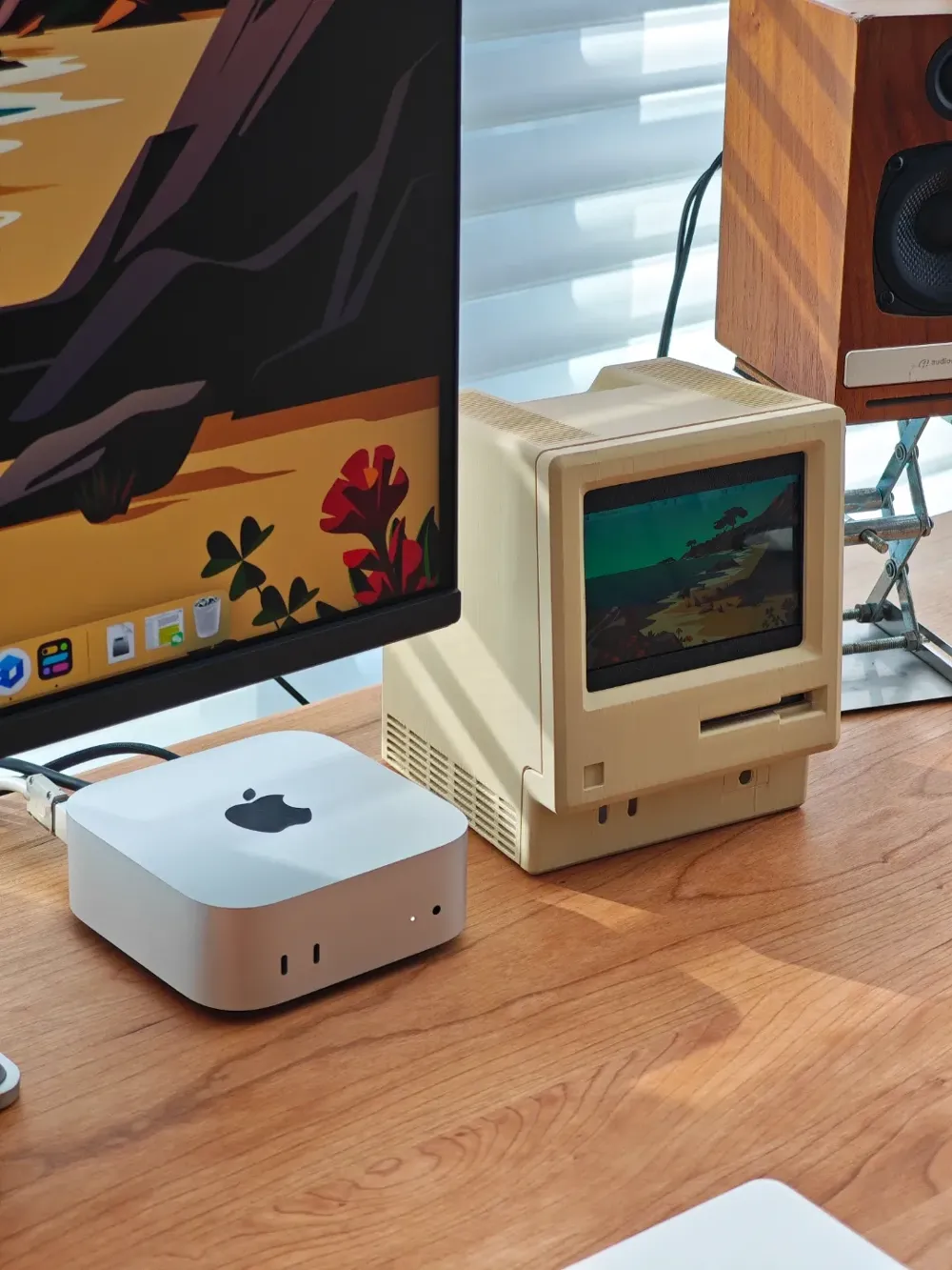 Mac Mini M4 & Macintosh! Retro | 5-inch Secondary Screen | Expansion ...