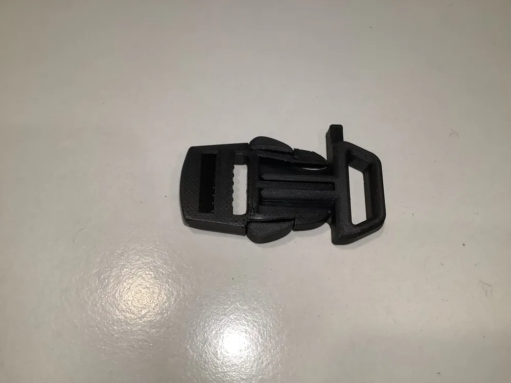 Snap buckles with whistle 2 cm - 2,5 cm - Free 3D Print Model - MakerWorld