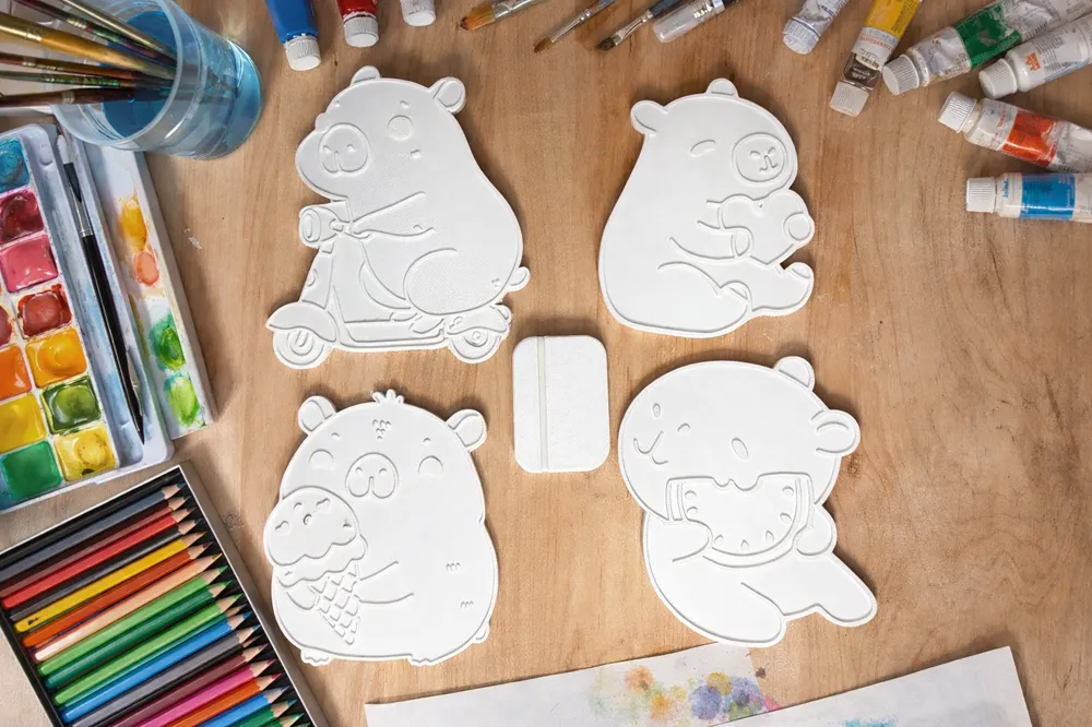 Capybara Colouring Set with Stand - Free 3D Print Model - MakerWorld