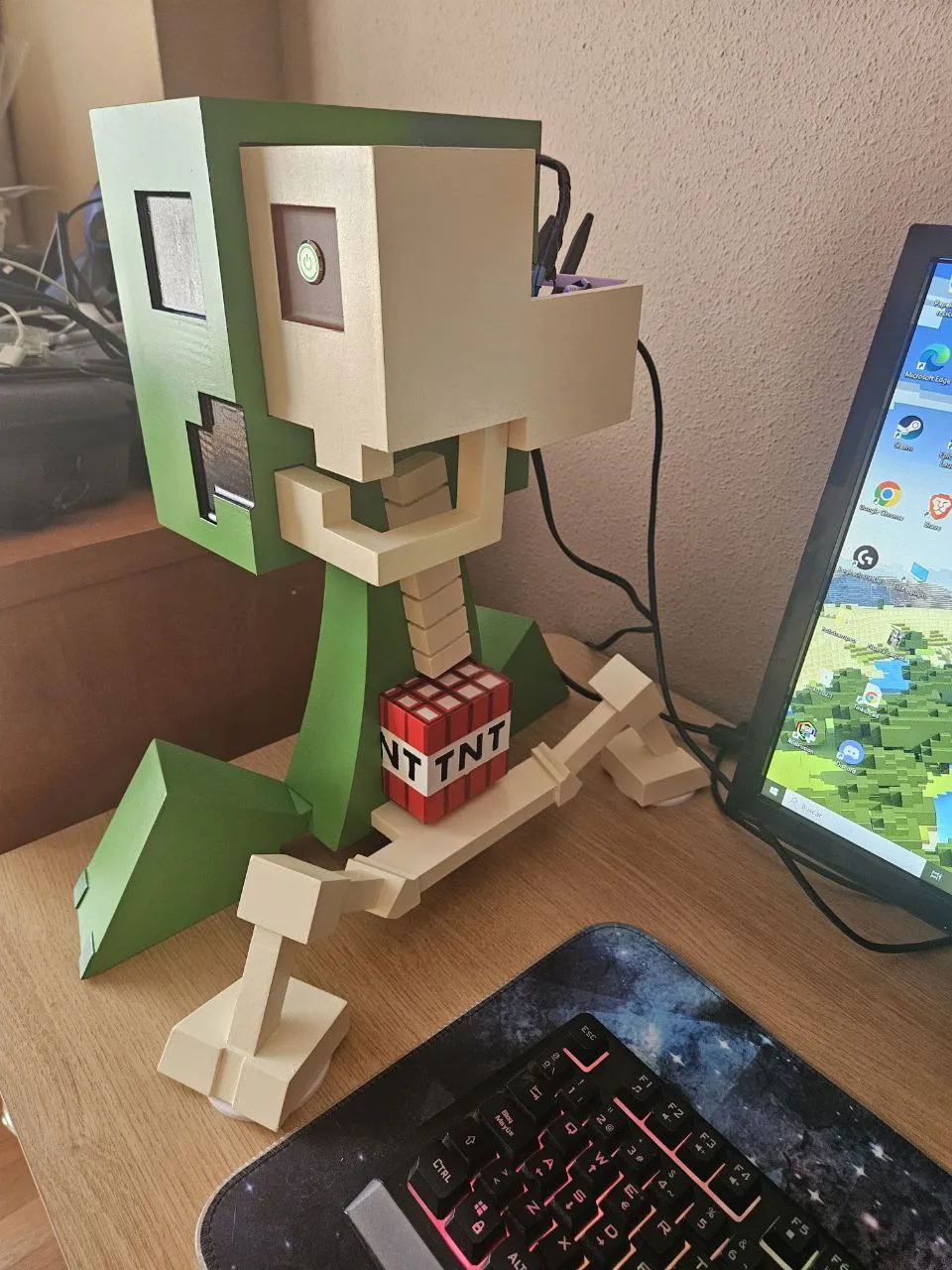 Minecraft Creeper PC by Jack mods returns MakerWorld: Download Free 3D ...