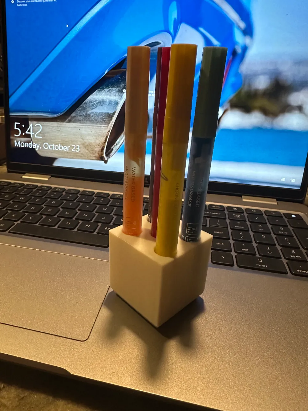 Paint Pen Holder - Gridfinity 1x1 by GearsOfDarkness - MakerWorld
