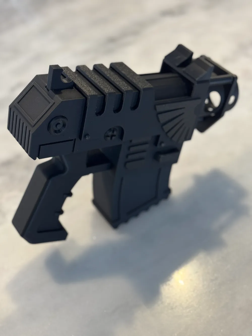 Bolt Pistol 40K by Sims Lab MakerWorld: Download Free 3D Models