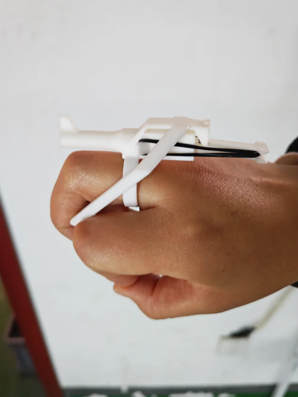 Finger Ring Rubber Band Blaster Toothpick/Arrow Toy Shooter Mini Toy ...
