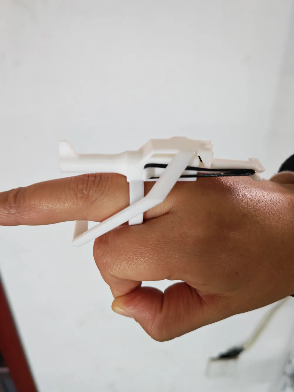 Finger Ring Rubber Band Blaster Toothpick/Arrow Toy Shooter Mini Toy ...