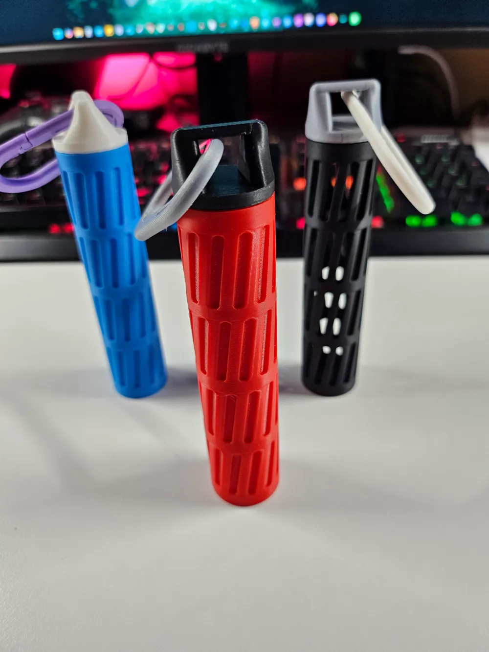Microfiber cloth travel case - Free 3D Print Model - MakerWorld