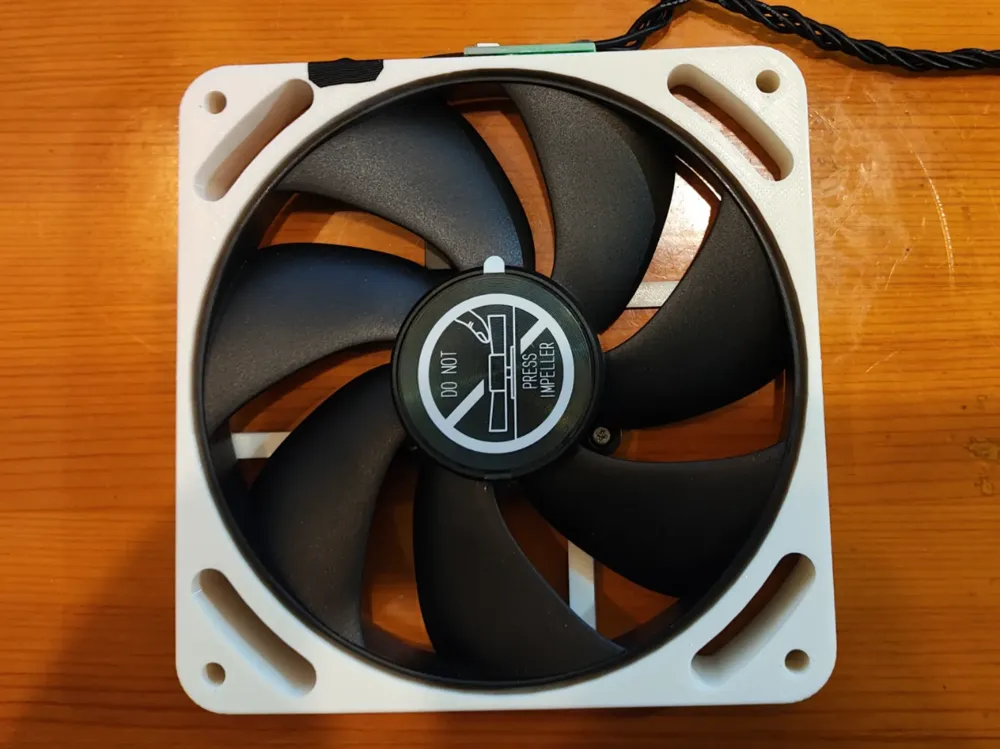 4090 Positive-pressure Fan Frame by 挪威的木头 - MakerWorld
