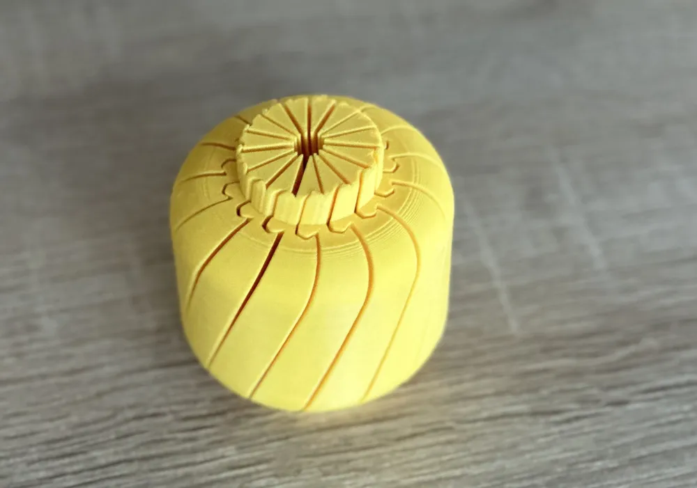 Twisty brick head fidget - Free 3D Print Model - MakerWorld