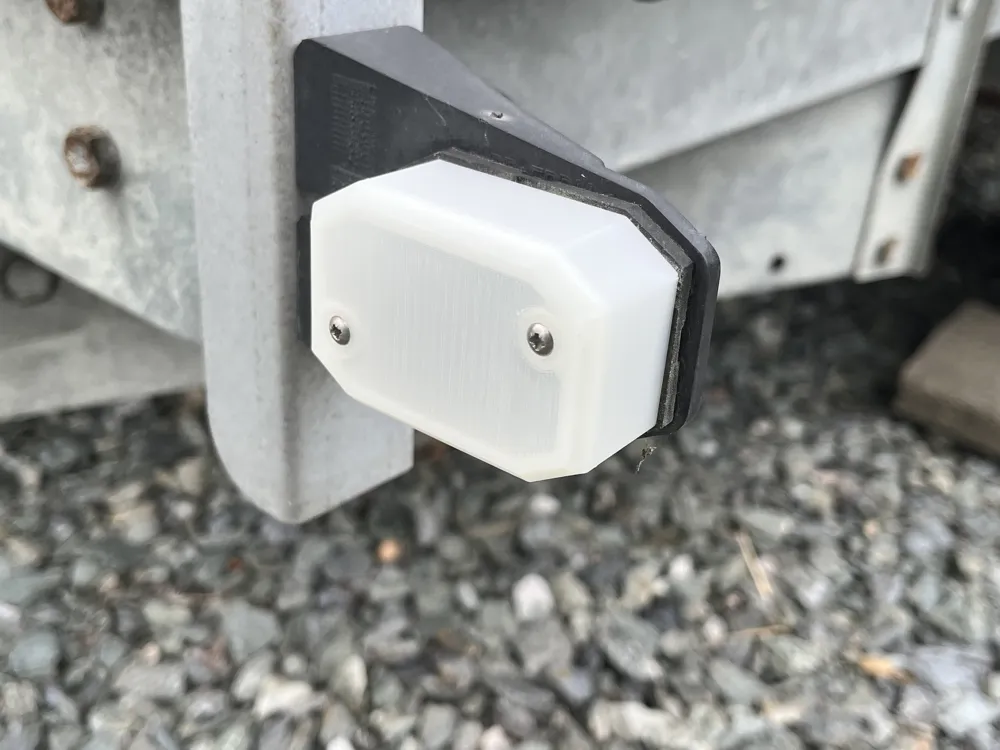 Trailer light cover by Moogus MakerWorld: Download Free 3D Models