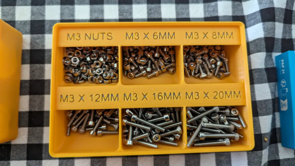 Gridfinity M2, M3, M4 and M5 Screw and Heated Insert Holders by teh ...
