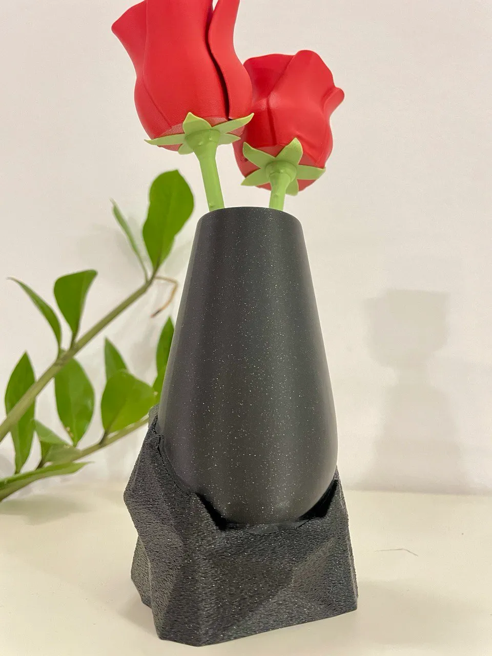 Geode Vase by EFFEG studio - MakerWorld