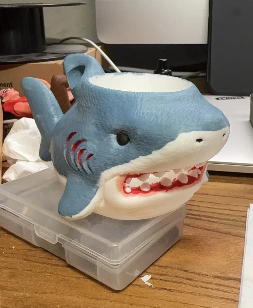Shark Cup Pen Holder by 北极熊师傅 MakerWorld: Download Free 3D Models