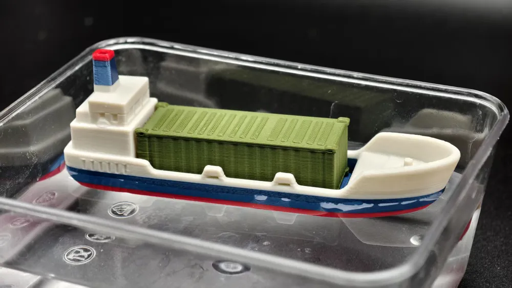 Container ship, floatable, containers detachable by user_1679480106 ...