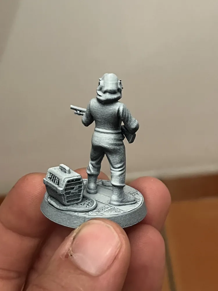 miniature alien ripley dnd by lagalerylab MakerWorld: Download Free 3D ...