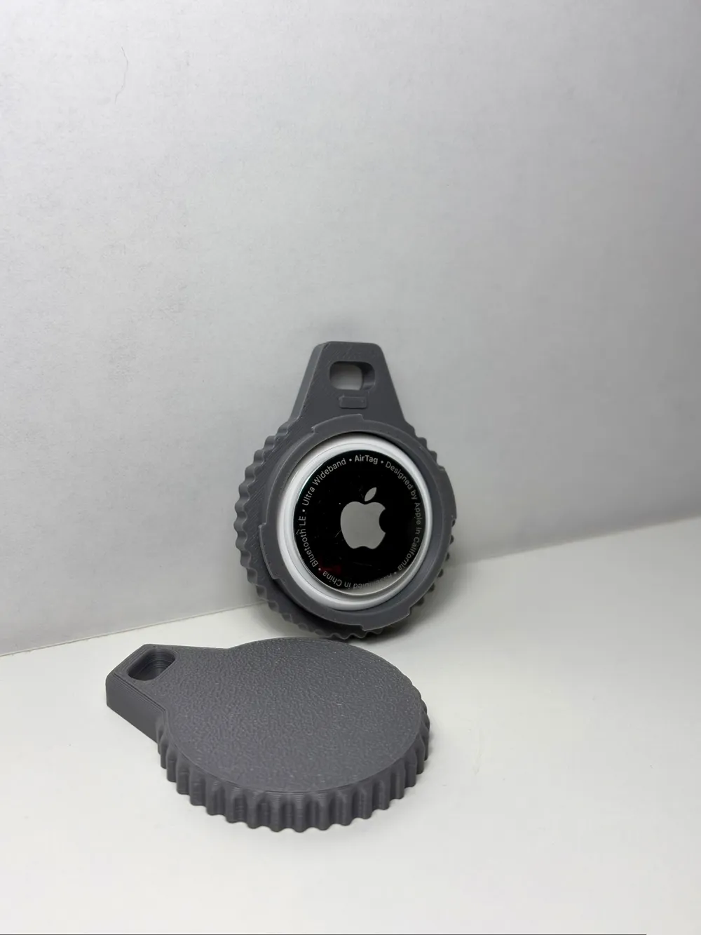 Enclosed AirTag Holder - Free 3D Print Model - MakerWorld