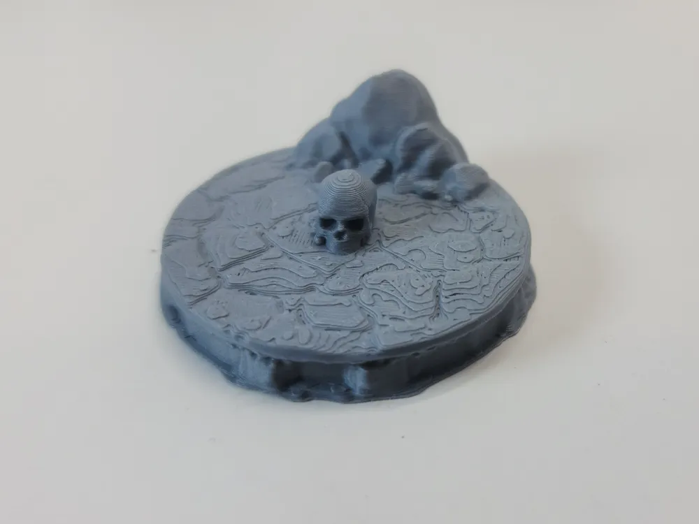 Skull platform with skull - miniature dnd - Free 3D Print Model ...