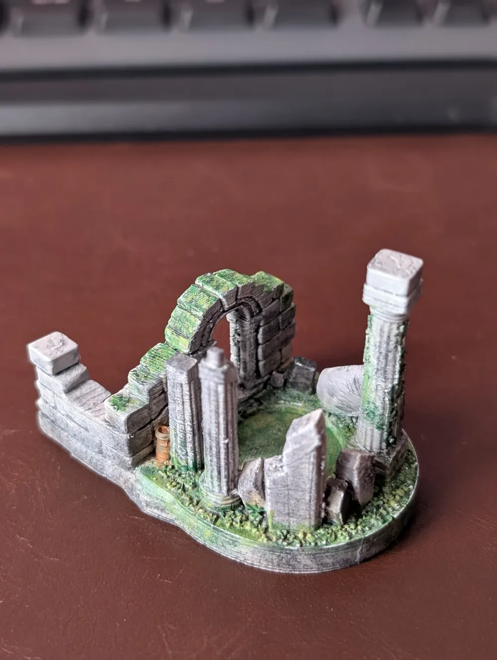 Ancient ruin terrarium ornament/ant feeder by Smithm8 MakerWorld ...
