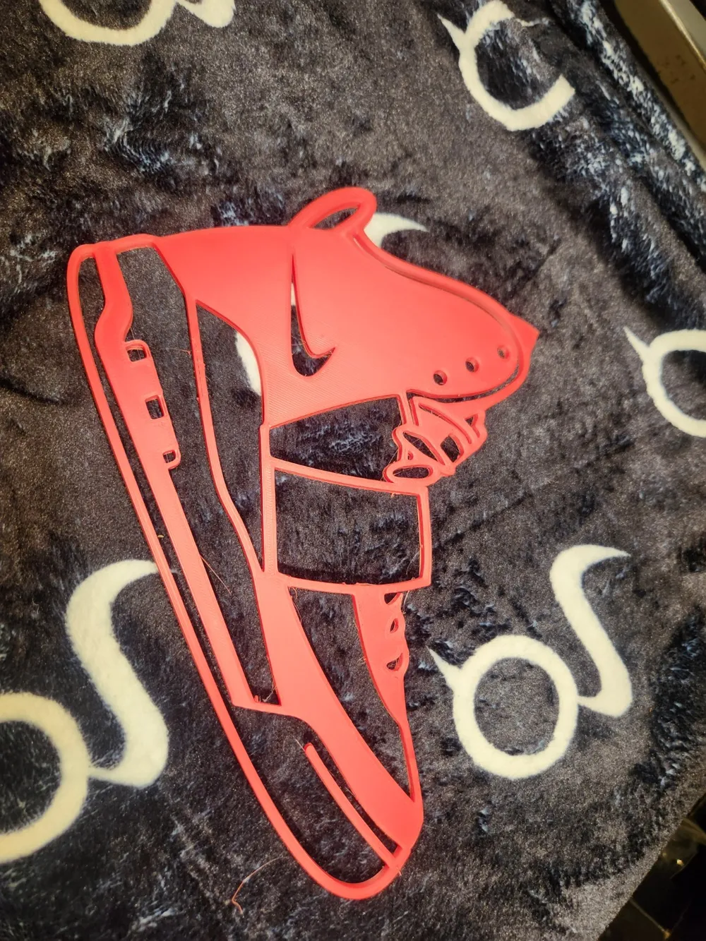 Nike Air Yeezy – Minimal Outline Wall Art - Free 3D Print Model ...