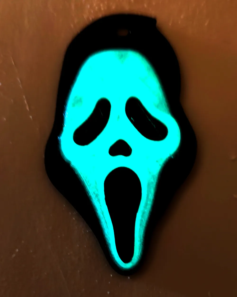 Scream keychain by Jose Aranda MakerWorld: Download Free 3D Models