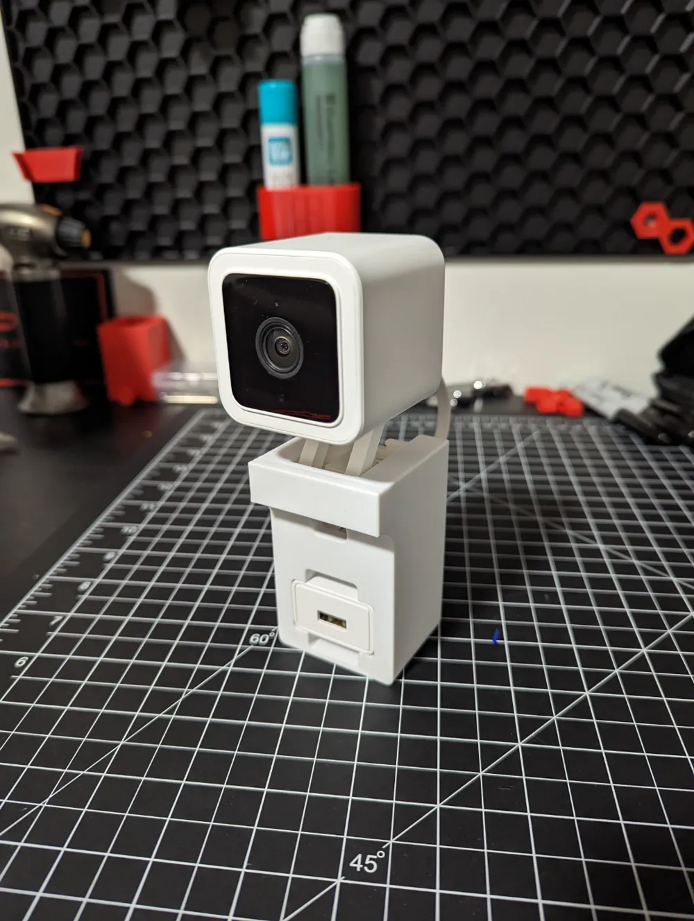 Wyze Cam v3 Outlet Mount by davetheflamesfan - MakerWorld