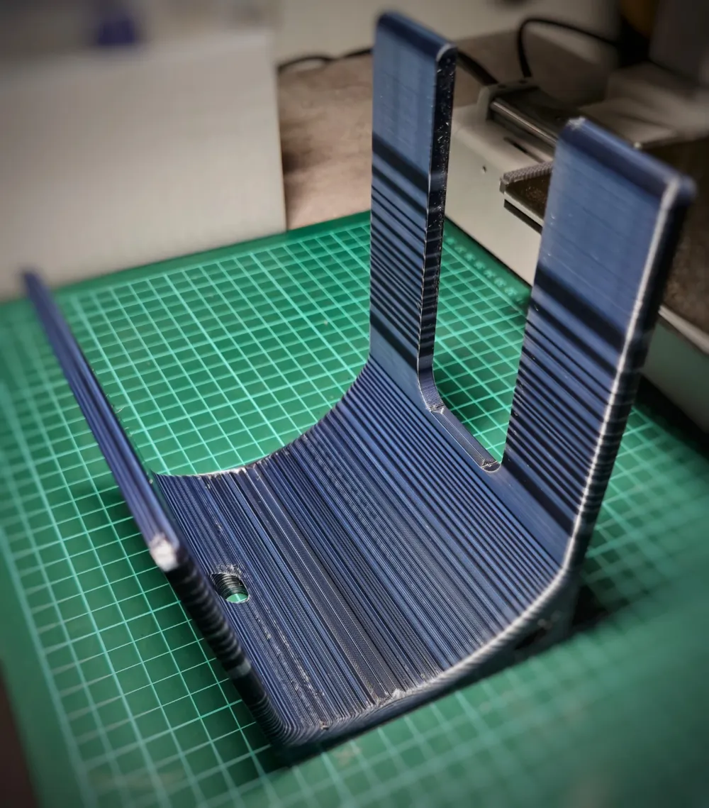 Speaker Stands Edifier MR4 by Penelope Balboa MakerWorld: Download Free ...