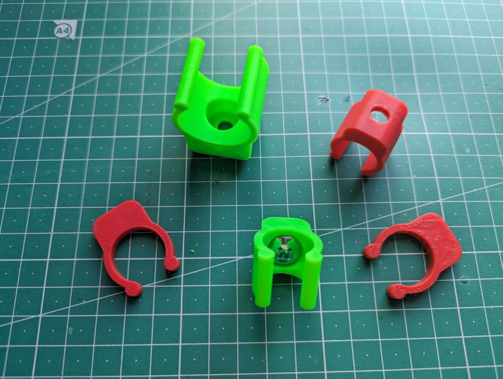 Customizable Parametric Conduit Clip by 2D Printing Enthusiast - MakerWorld