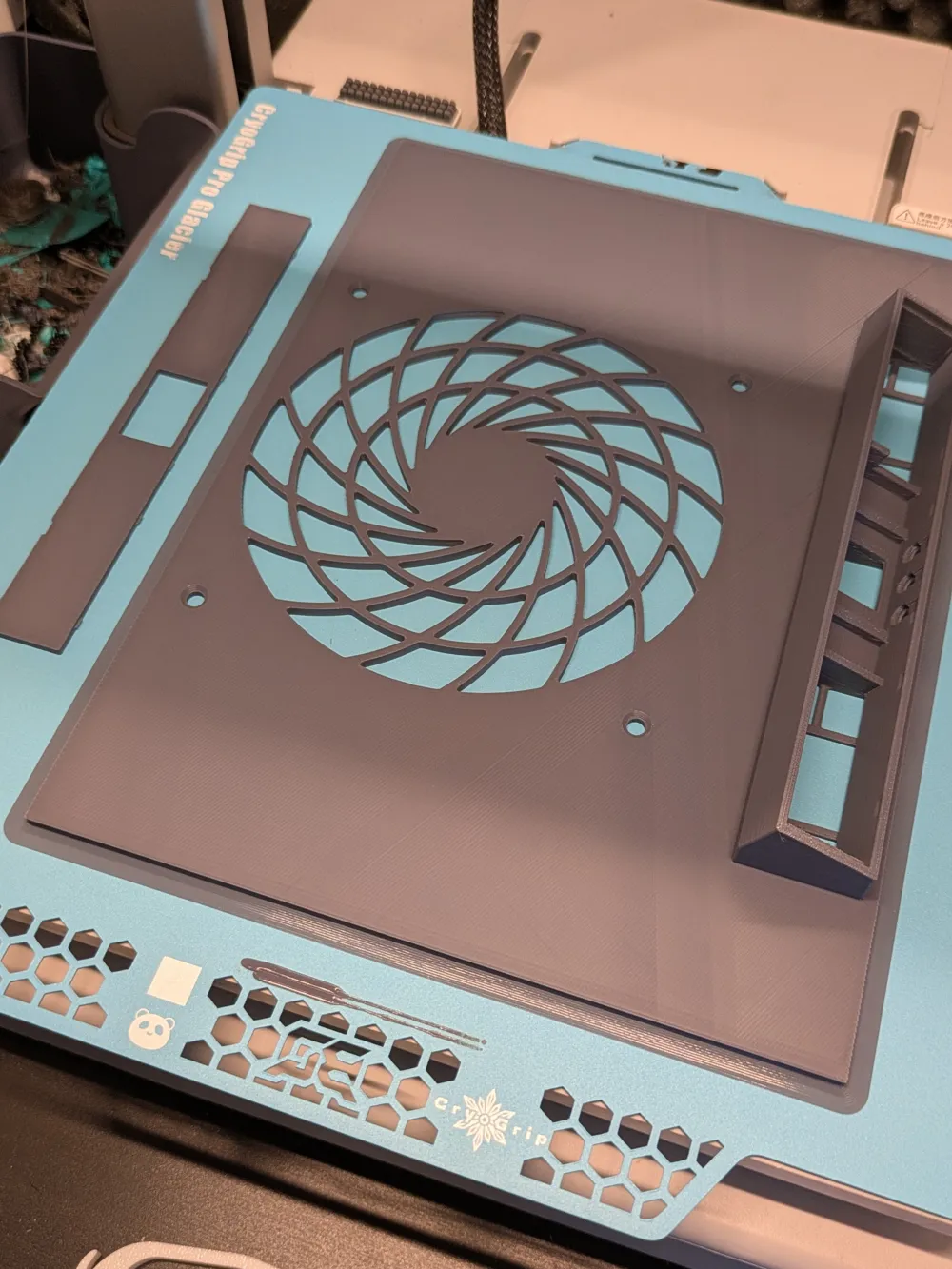 Lab Rax PWN controller top panel with 120mm fan Remixed by matataa ...