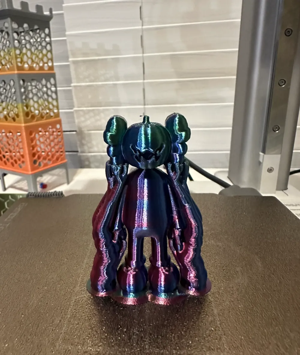 Kaws inspirado en Halloween por uzzii - MakerWorld