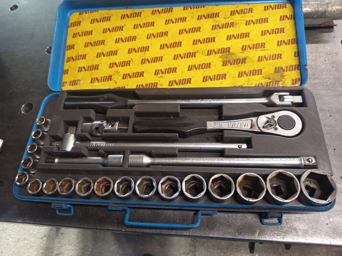 UNIOR bit set case plastic - Free 3D Print Model - MakerWorld