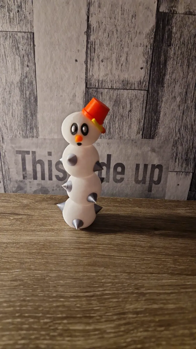 Snowy Super Mario by Faeriell - MakerWorld