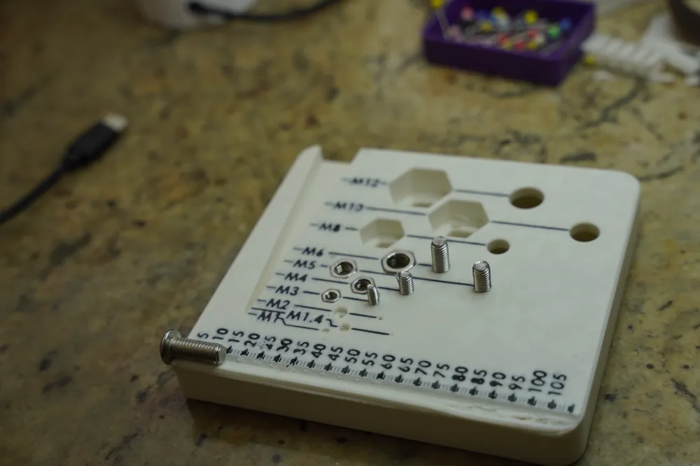 Metric Hardware sizing tool by Robert ONeill - MakerWorld