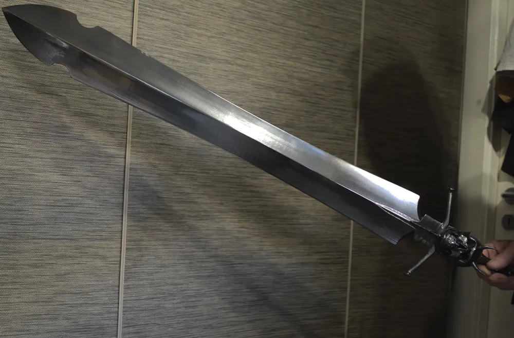 Devil May Cry Dante`s "Rebellion" - Free 3D Print Model - MakerWorld