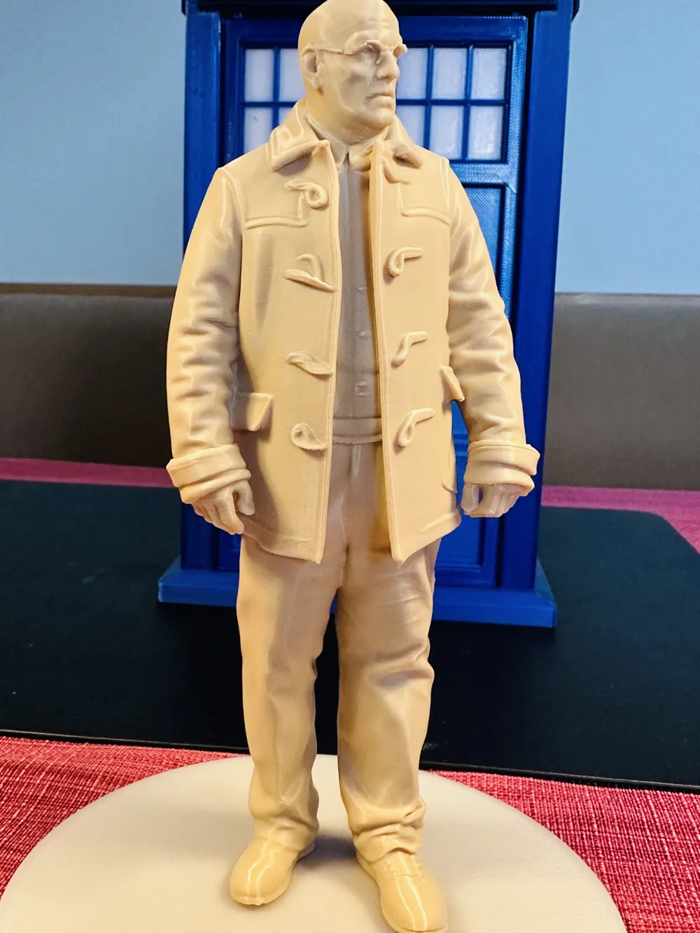 Nardole – Doctor Who - Figure | 1:10 Scale - Free 3D Print Model ...