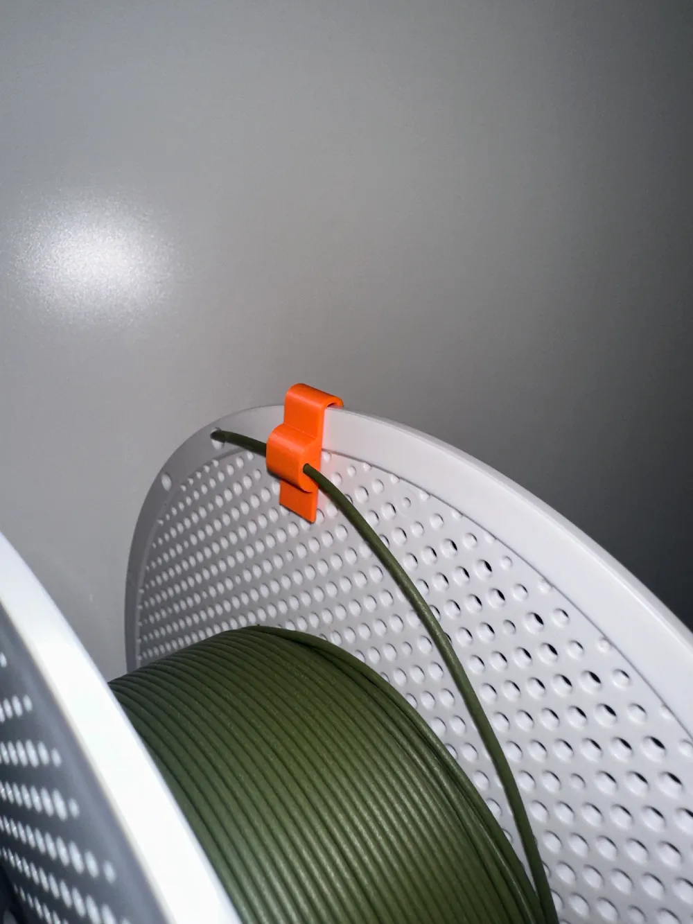 Universal Filament Clip by philipp.miguel98 - MakerWorld