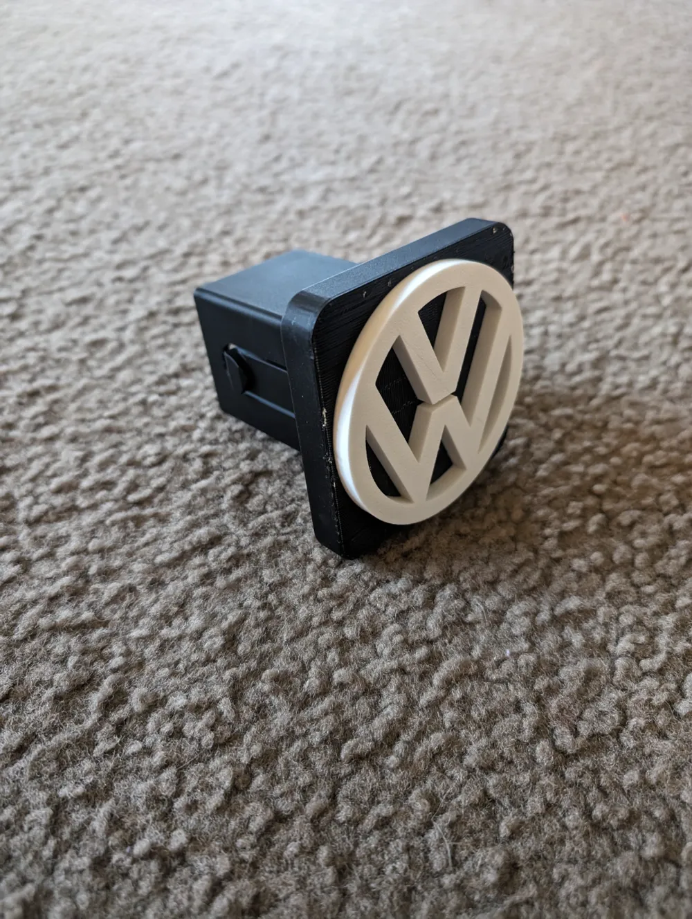 VW Hitch Cover by v-dubb - MakerWorld