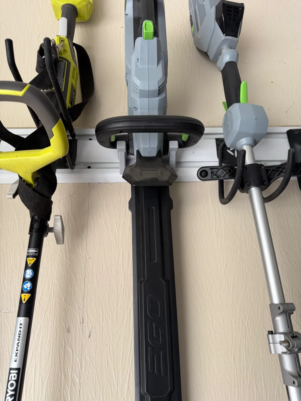 Gladiator Gear EGO Hedge Trimmer Mount - Free 3D Print Model - MakerWorld