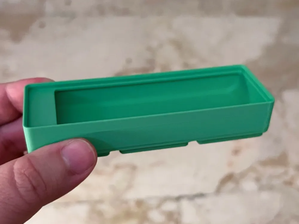 Gridfinity Bins 1x3 3x1 with Labels and Scoop Remixed by Pomettini ...